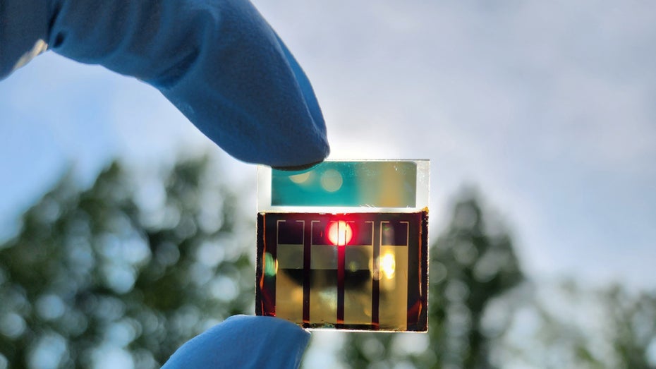 Perowskit-Solarzellen: Neuer Effizienzrekord und weitere Durchbrüche